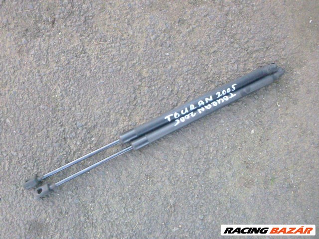 Volkswagen Touran I 2005 csomagtér ajtó teleszkóp 1T0 827 550 C ...