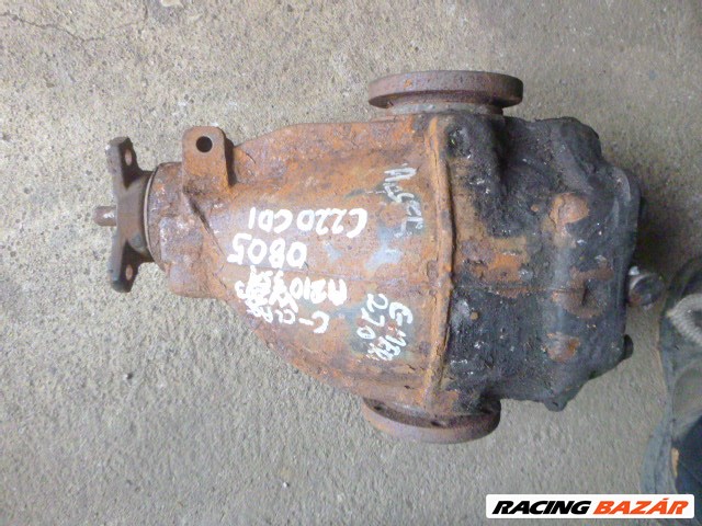 Mercedes C-CLASS W203 C220 CDI difi A 210 351 08 05 A2103510805 ...