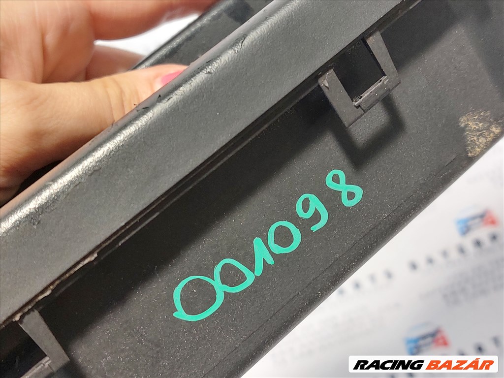 BMW E46 középső középkonzol tároló rekesz eladó (001098) 51168248493 ...