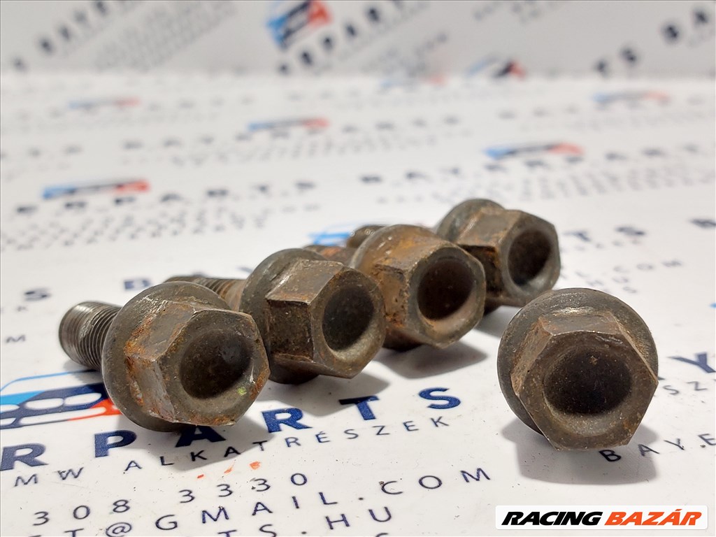 BMW E30 E36 E46 E90 E87 E28 E34 E39 E60 E32 E38 X1 X5 gyári kerékcsavar ...