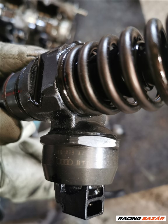 Volkswagen Passat B5, Audi A4 (B5 - 8D), Audi A4 (B6/B7) PD elem ...