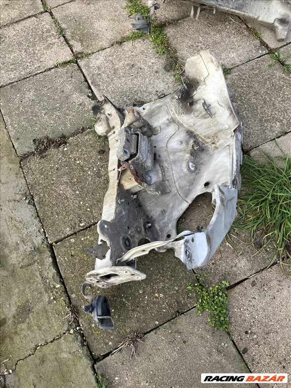 Skoda Octavia II Octavia 2 első nyulvány | Racingbazar.hu