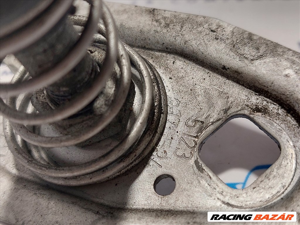 BMW E39 sedan touring motorháztető felső rugós zár ütköző (888548 ...