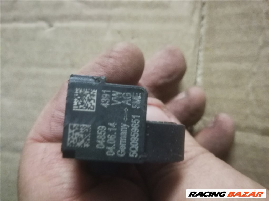 Golf VII, Passat B8, Audi A1, A6 4G, A7 4G, A8 4H, A3 8V szenzor ...