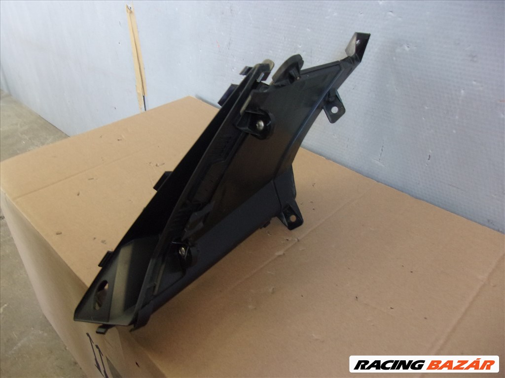 NISSAN QASHQAI jobb első lökhárító rács 2022- 622526UA0A | Racingbazar.hu