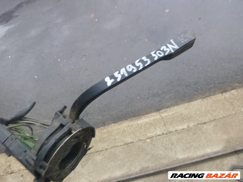 Volkswagen Transporter T3 kormánykapcsoló csatlakozóval 251 953 503 N ...