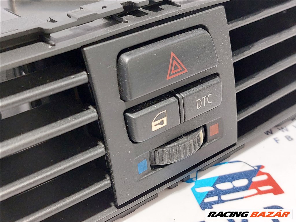 BMW E90 E91 E92 E93 középső légbeömlő légbefúvó légrostély levegő rács ...