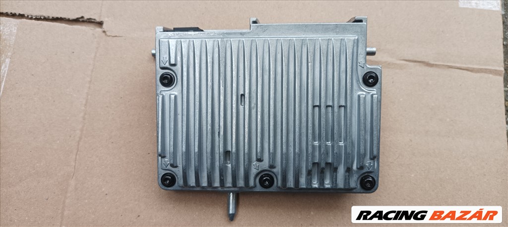 Mercedes AMG GT, B-osztály, A-osztály, C-osztály, E-osztály, GLC ...