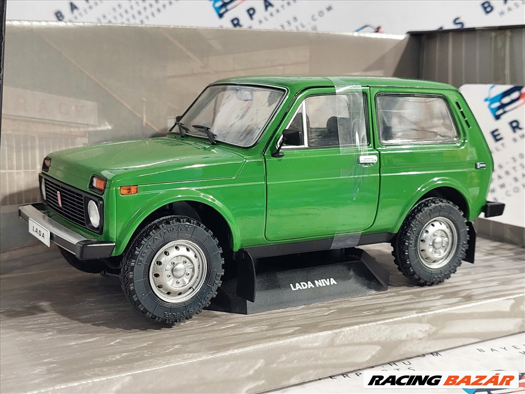 Lada Niva (1980) - Solido - 1:18 1/18 modellautó modell autó (m01471 ...