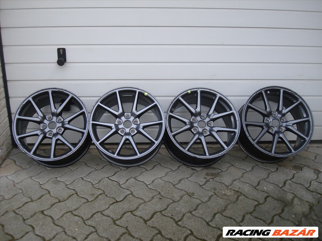 Tesla Model 3 Model Y Gyári 18-as Alufelni | Racingbazar.hu
