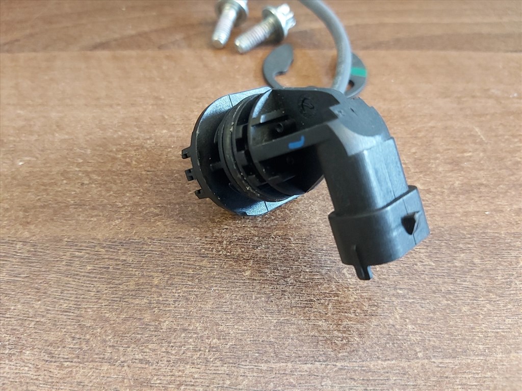 Fiat Croma 1,8 16v benzin gyári új olajszint érzékelő 55353306 ...