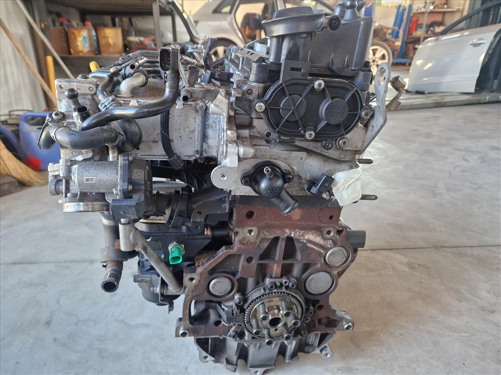 Audi A3 8V 2.0 CRTDI CRB motor | Racingbazar.hu