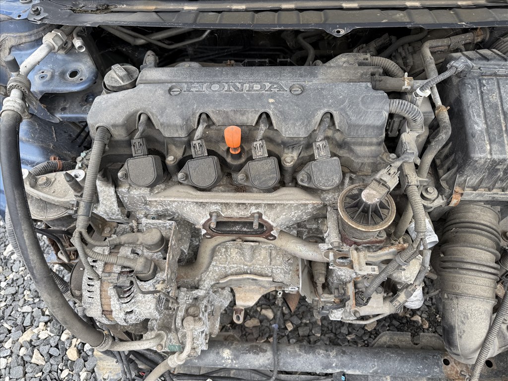 8g UFO Honda Civic 1.8 motor eladó R18A1 | Racingbazar.hu