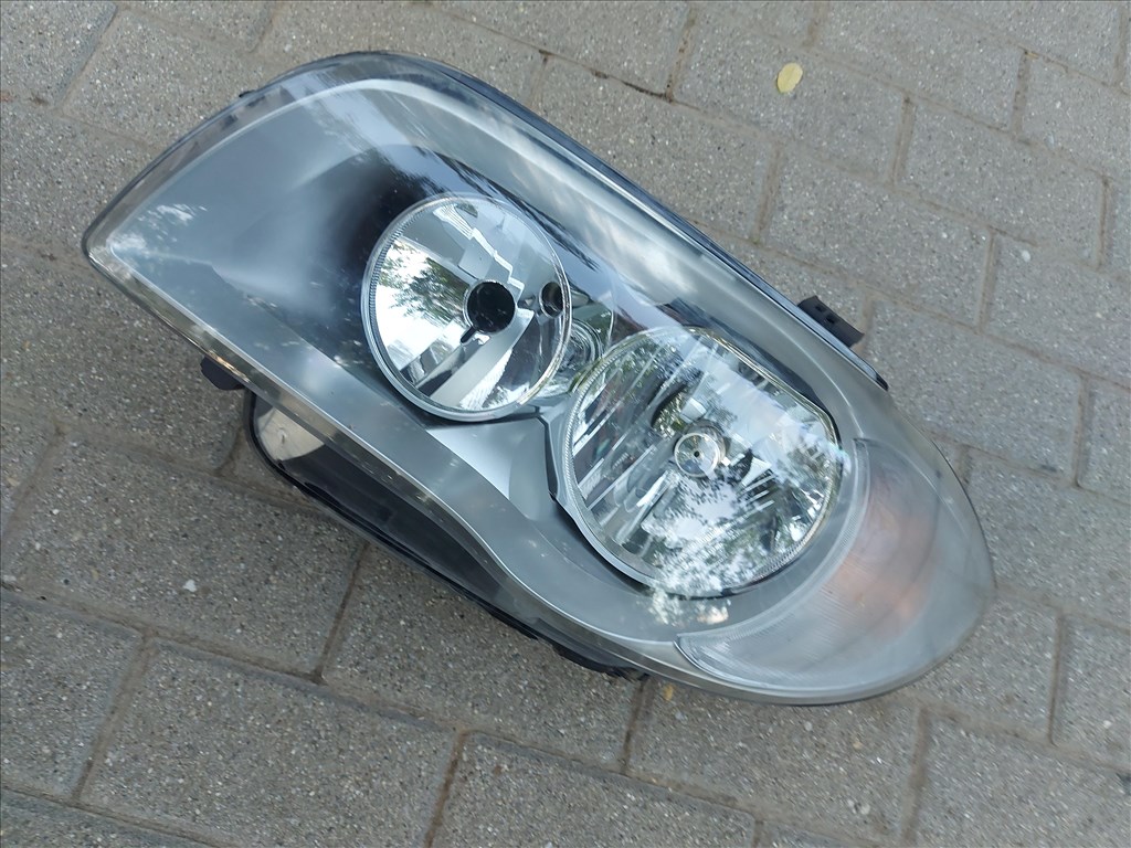 BMW 1-es sorozat E81, E82, E87, E88 bal első fényszóró. DEPO ...