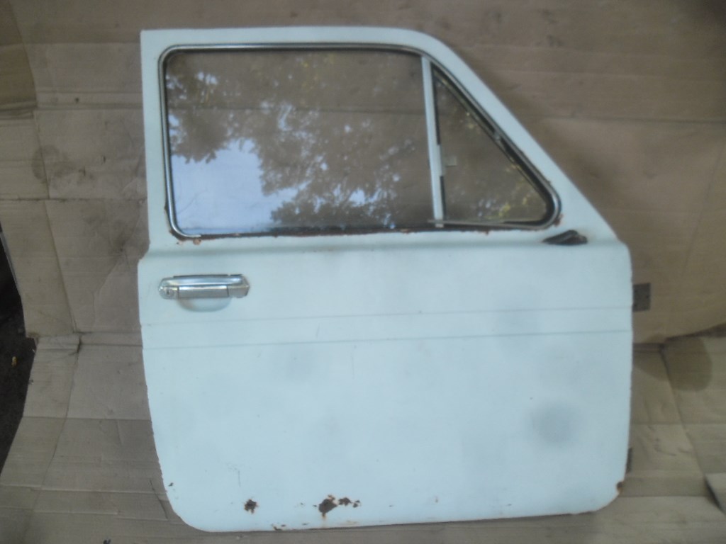 Lada Niva jobb első ajtó /komplett | Racingbazar.hu
