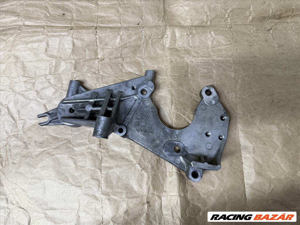 Audi 3.0TDI magasnyomású pumpa tartó konzol 059130147j | Racingbazar.hu