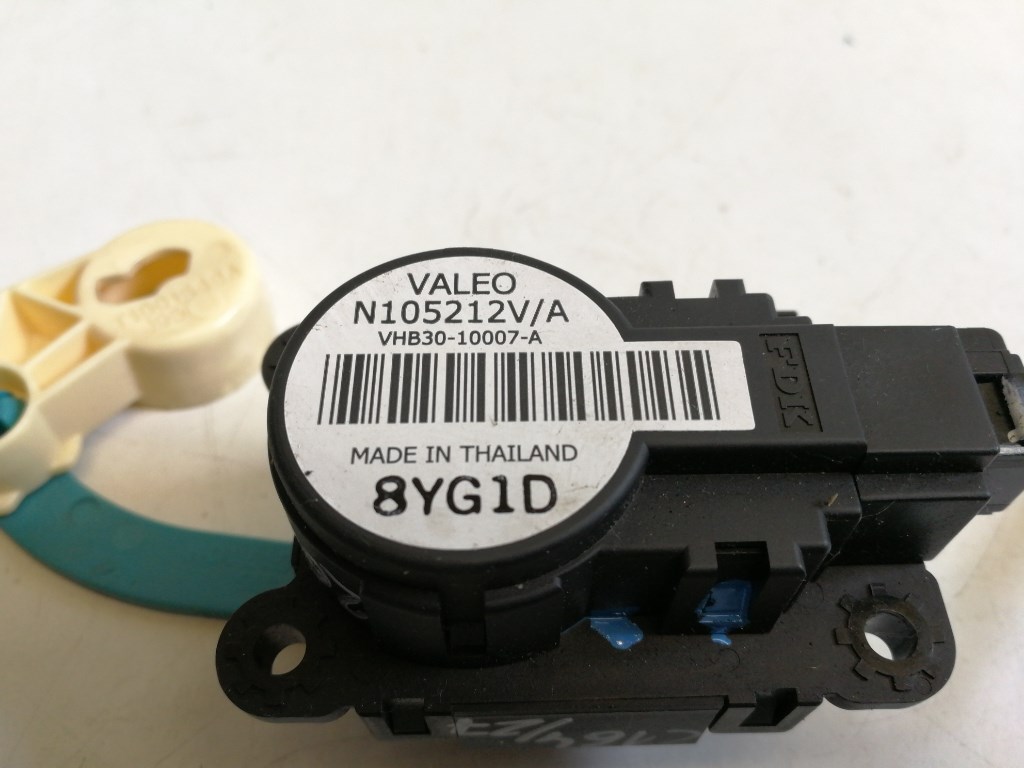 Renault Scenic jobb fûtés állító motor N105212V | Racingbazar.hu