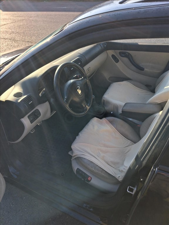 Eladó Seat Toledo 2.3 V5 (2324 cm³, 150 PS) | Racingbazar.hu