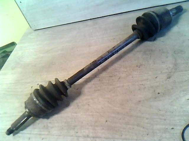 GEO METRO Bal első féltengely | Racingbazar.hu