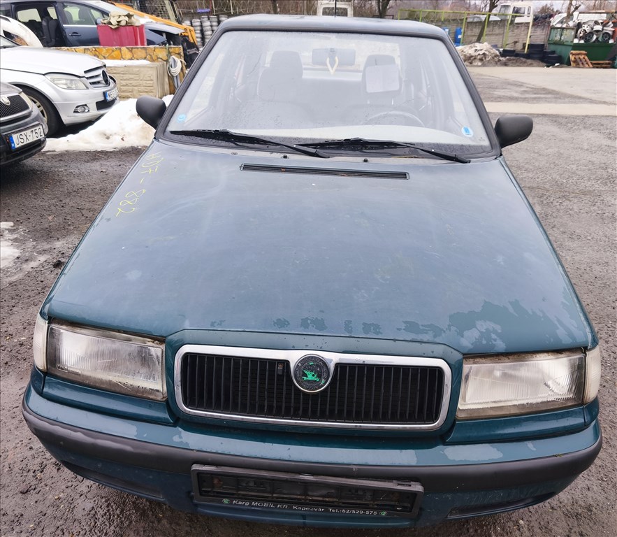 2000 Skoda Felicia 1.3 LX, manuális- balkormányos jármű bontása ...