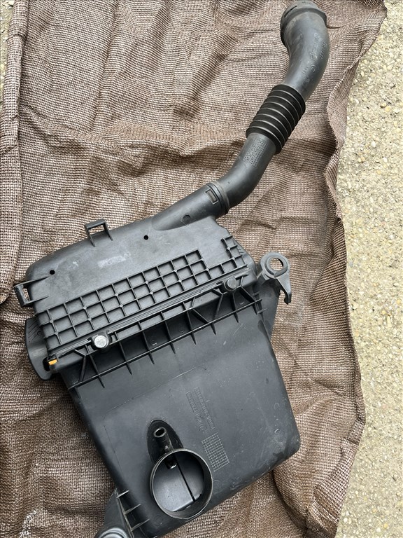 Lancia Ypsilon II 1.2 8V légszűrőház 46800166 | Racingbazar.hu