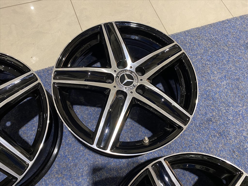 Dezenet 17 alufelni felni, 5x112, Mercedes C CLA (3849) | Racingbazar.hu