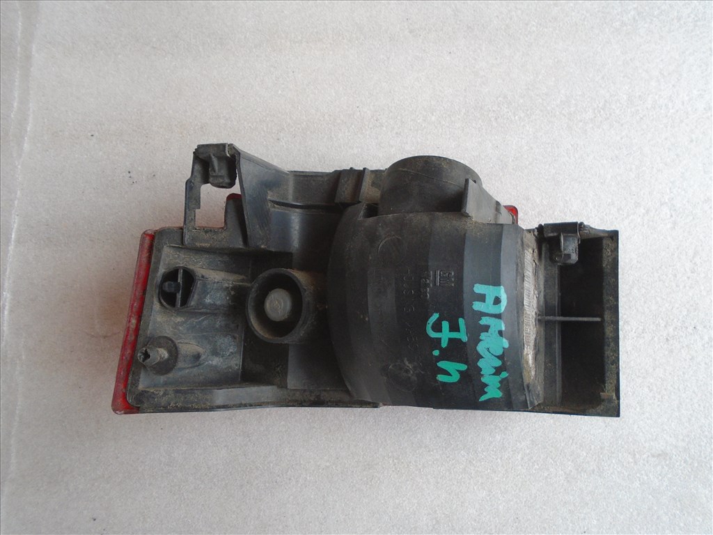 Opel Meriva A prizma hátsó lökhárítóba | Racingbazar.hu