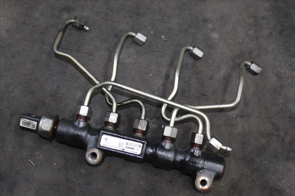 Ford Fiesta Mk6 1.4 közösnyomócső (üzemanyagcsövek nélkül) 9654592680 ...