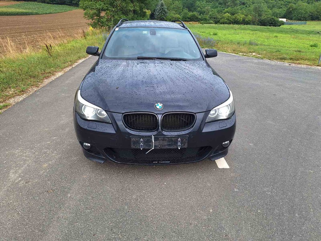BMW 525d touring M packet (első hátsó lökhárító, küszöb díszek ...