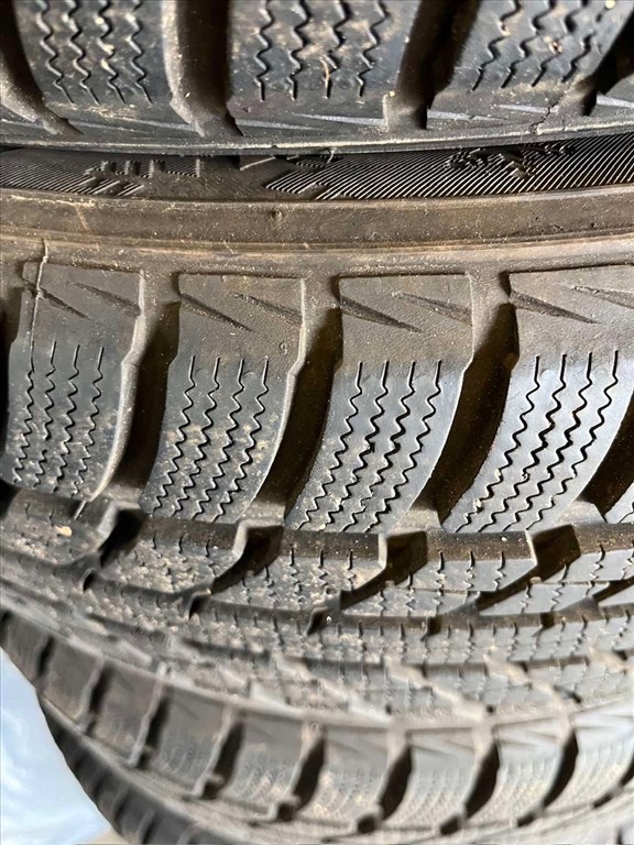 205/55 R16" Kingstar téligumi | Racingbazar.hu