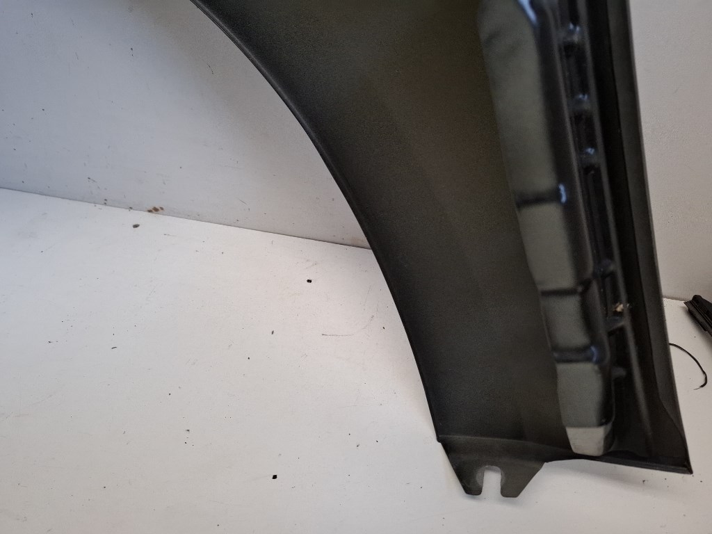 Tesla Model 3 jobb elsõ sárvédõ 109109300F | Racingbazar.hu