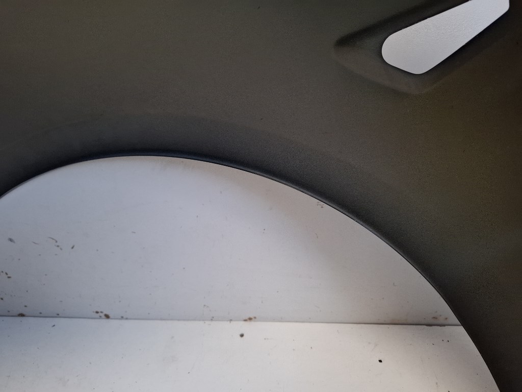 Tesla Model 3 jobb elsõ sárvédõ 109109300F | Racingbazar.hu