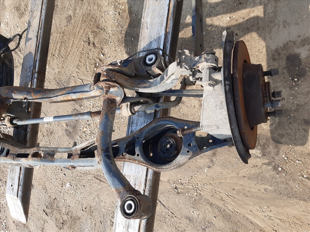 Volkswagen Passat B6 Hátsó Híd Tárcsafékes | Racingbazar.hu