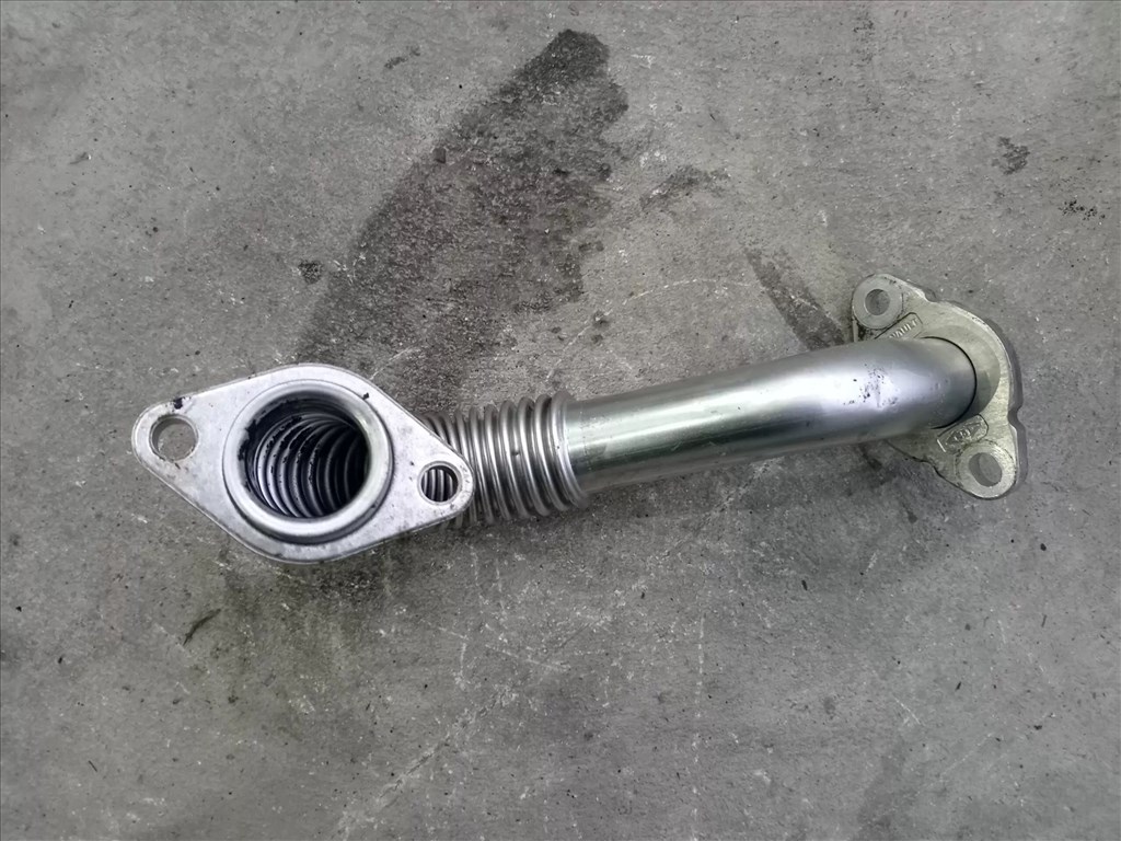 Renault TRAFIC Opel VIVARO 06- Egr szelep egr hűtő közti egr cső 5611 ...